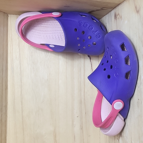 CROCS | Shoes | Crocs Girls Purple Pink Sandals | Poshmark